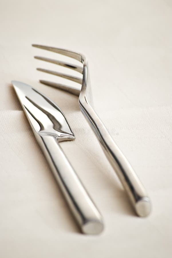 Mes en vork stock foto. Image of instelling, serviezen - 10548834