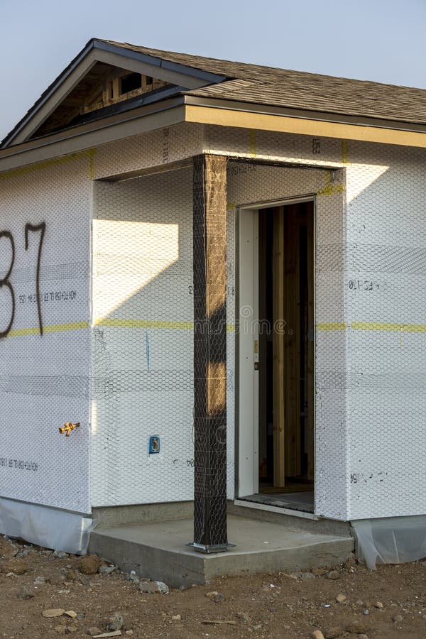 Mesh Wire Covered Foam Construction of a New House Editorial ...
