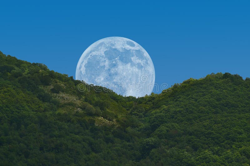 Mesmerizing Landscape Shot of the Moon Vibrant on Broad Day Light Stock ...