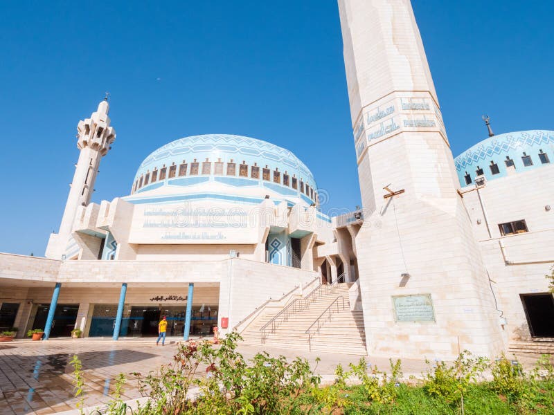 Mesmerizing Mosque of Kind Abdullah with Beautiful Minaret and Blue ...