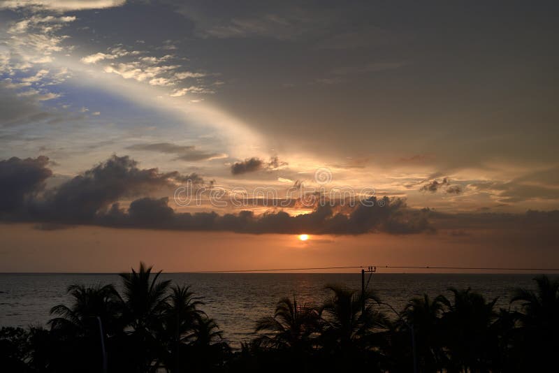 Mesmerizing Shot of Beautiful Seascape at Scenic Sunset Stock Photo ...