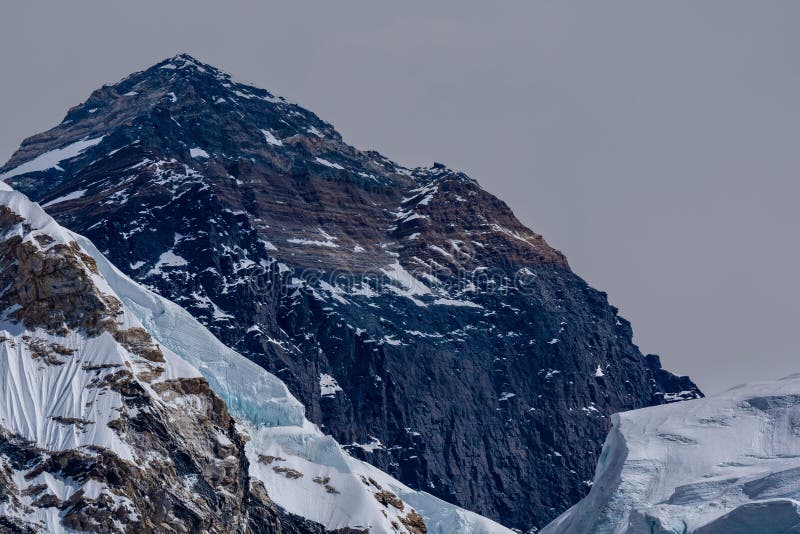 Mesmerizing View of the Rocky Peak of Everest Stock Image - Image of ...