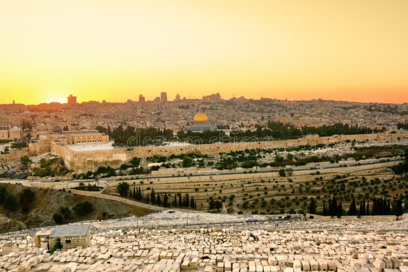 Mesquita Da Califa Omar Em Jerusalem. Imagem de Stock - Imagem de ...