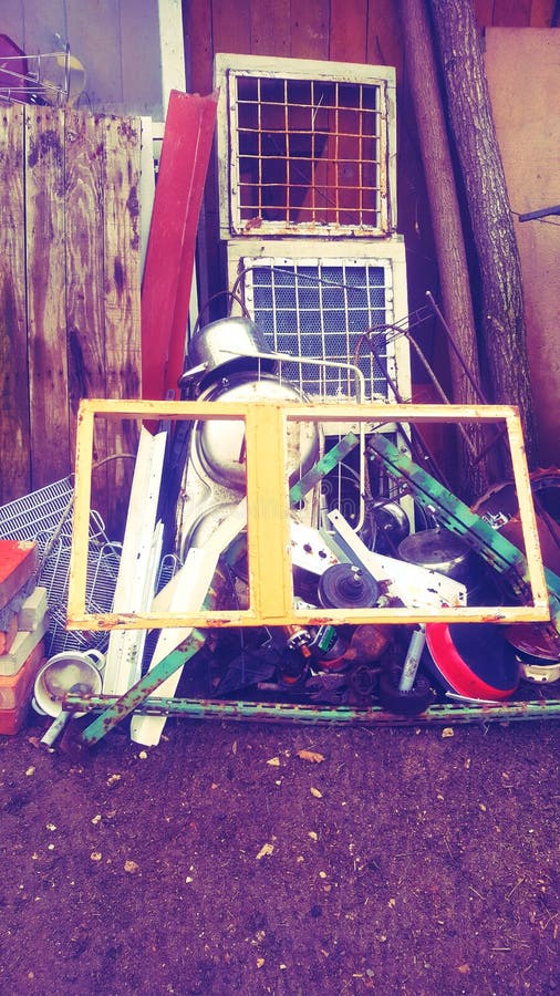 Mess garage stock image. Image of chaos, broken, mess - 113458965