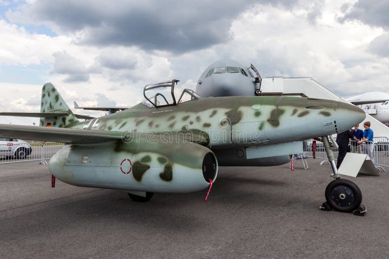 Messerschmitt Mig 262 Schwalbe WWII Jaktflygplan Redaktionell Bild ...