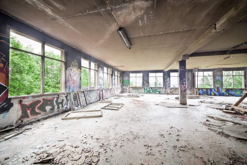 Messy Abandoned Factory Room Stock Image - Image of chaos, indoor: 41760475