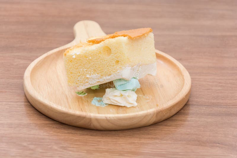 Messy cake after dropping stock photo. Image of leaking - 106492710