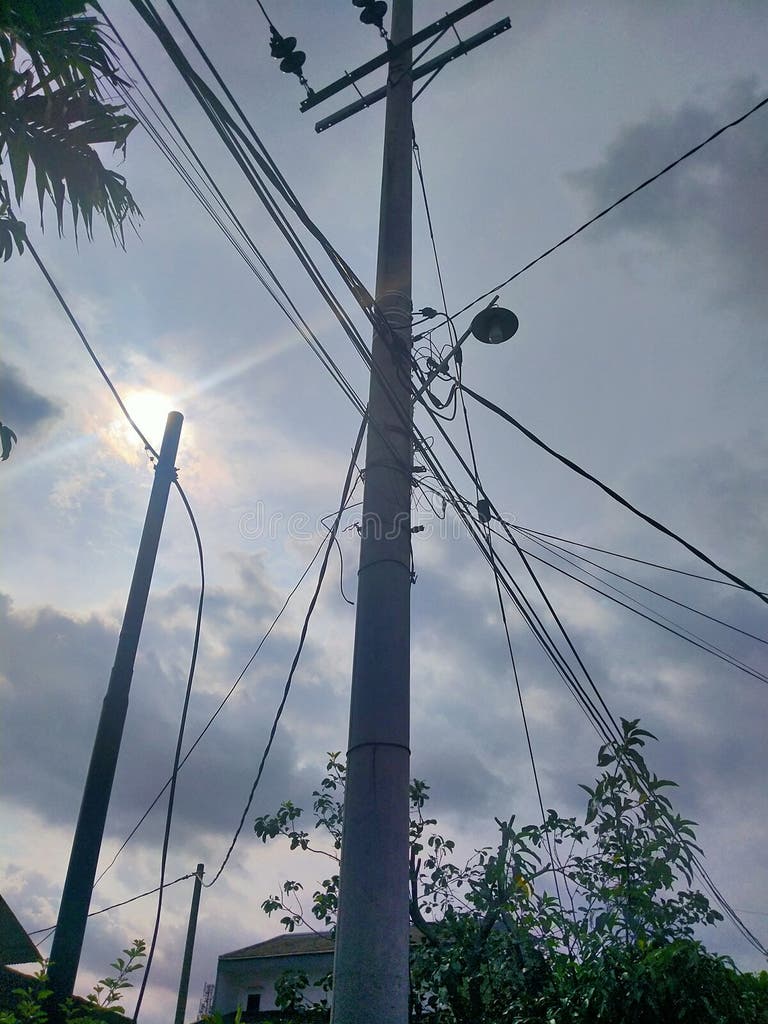 903 Messy Power Lines Stock Photos - Free & Royalty-Free Stock Photos ...