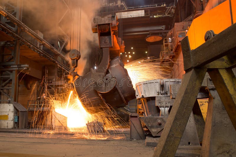 Metal Casting Process with High Temperature Fire in Metal Part Factory ...