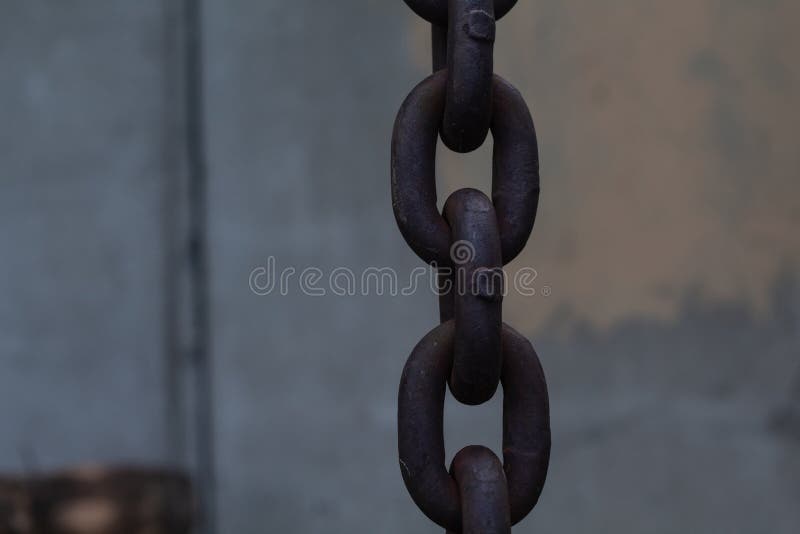 Large Metal Chain for Lifting Loads Stock Photo - Image of lifting ...