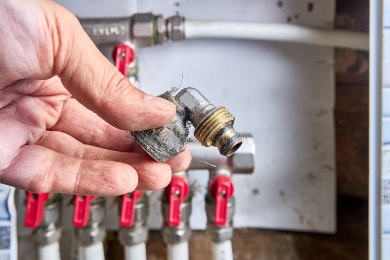 Fitting Brass Pipe Angle Adapter with Transition To External Thread in ...