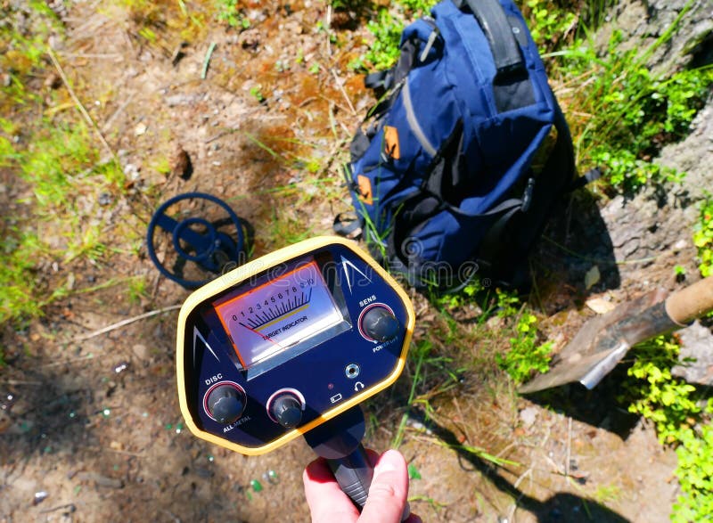 A Metal Detector for Searching for Metals and Precious Objects. Metal ...