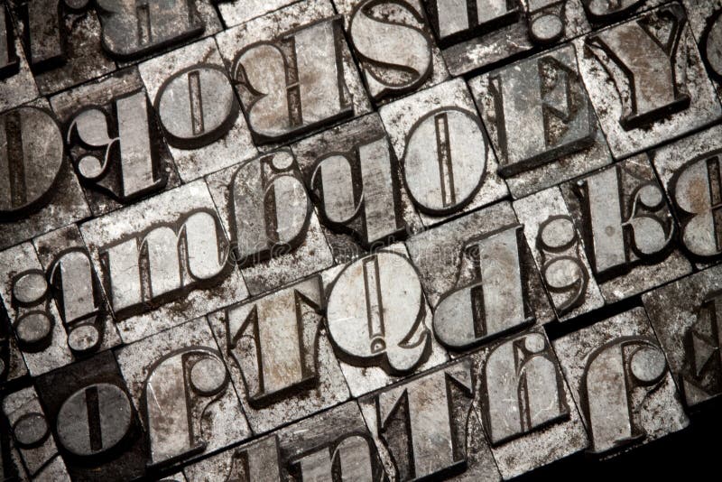 136 Gold Chrome Alphabet Font Stock Photos - Free & Royalty-Free Stock ...