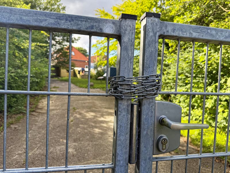 155 Distance Gate To Door Stock Photos - Free & Royalty-Free Stock ...