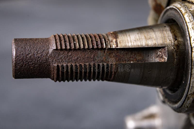 Metal Motor Shaft with Space for a Spigot. Location of the Electrical ...