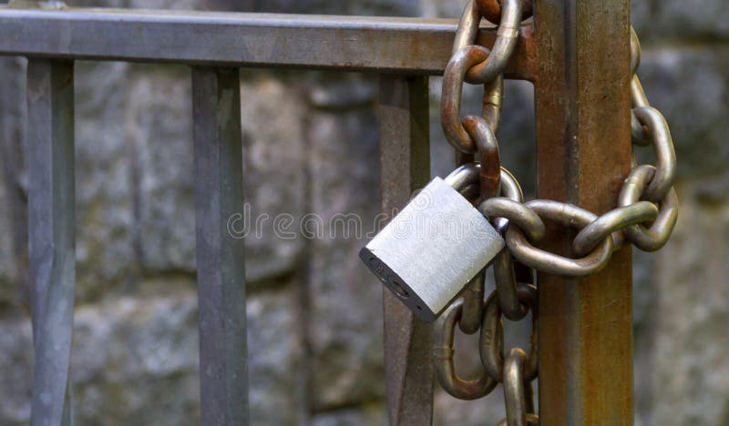 Metal padlock and chain stock image. Image of decoration - 44418541