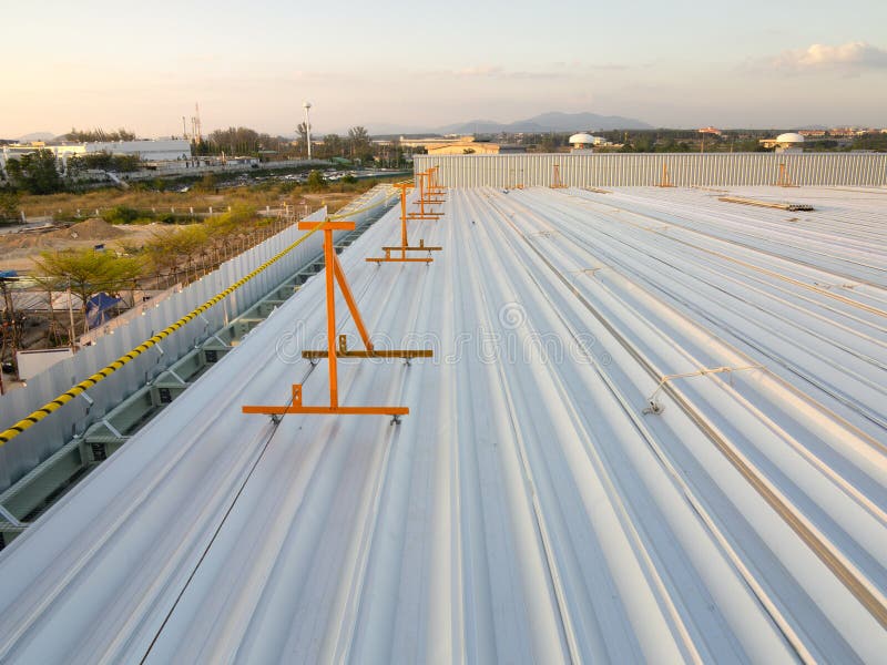 Metal Roof Sheet Installation or Construction for Factory Warehouse ...