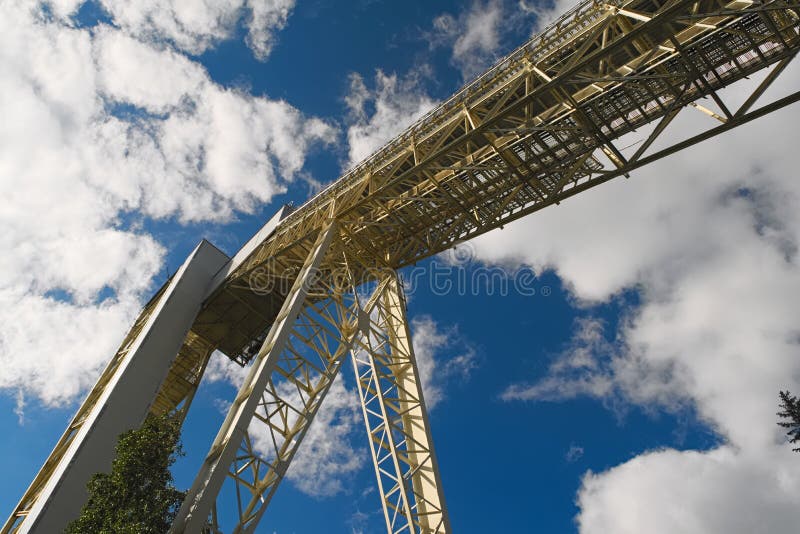 117 Metal Springboard Photos - Free & Royalty-Free Stock Photos from ...