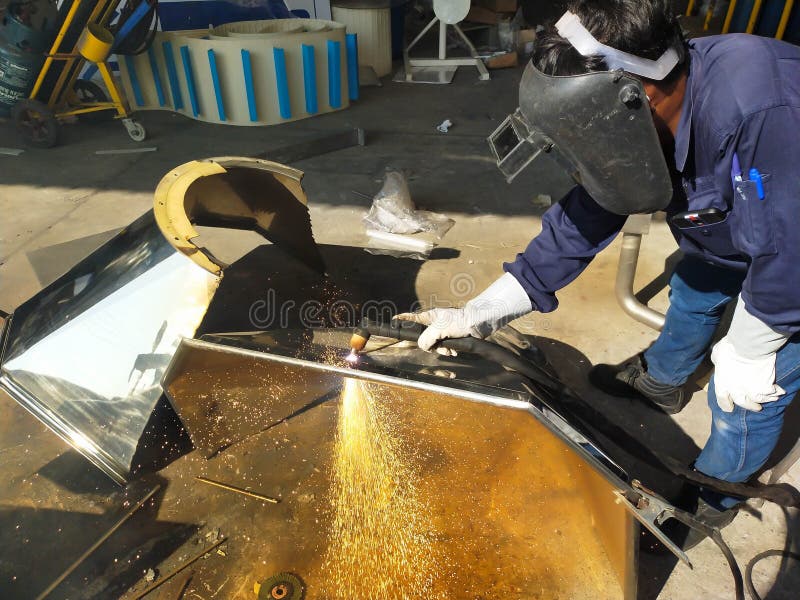 Metal Workers Use Manual Labor, the Welder is Cutting Editorial Photo ...