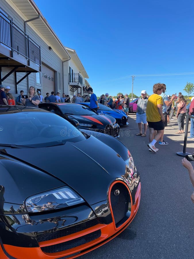 Bugatti Veyron at Car Show in MN Editorial Stock Photo - Image of ...