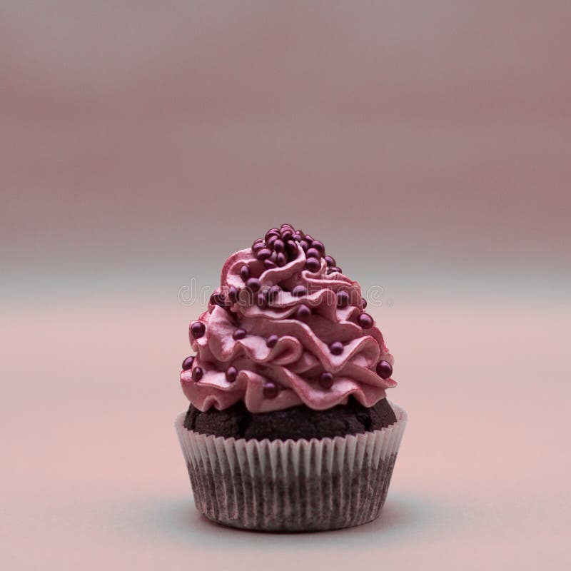 Metallic Raspberry Cupcake stock illustration. Illustration of cupcake ...
