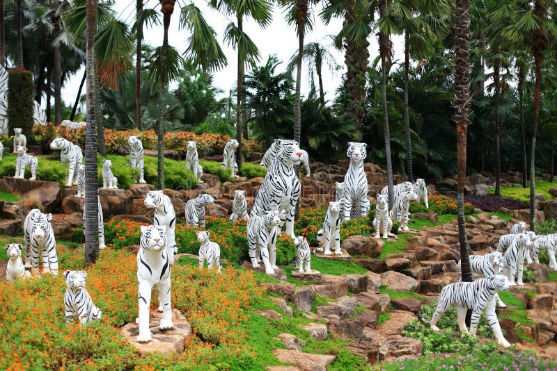 Metallic White Tiger Statue in Garden Stock Image - Image of thailand ...
