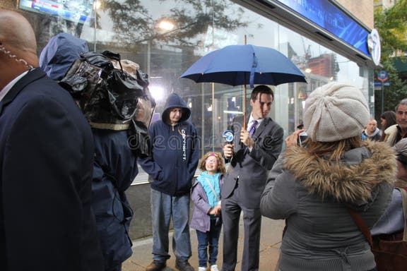 Meteorologist Jeff Smith Reporting Hurricane Sandy Editorial Stock ...