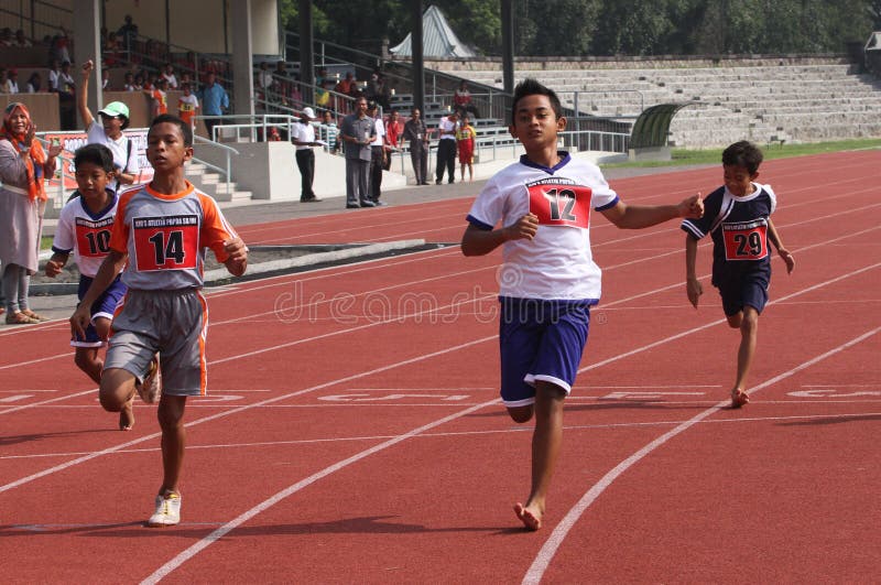 50 meter run editorial stock image. Image of stadium - 67723129