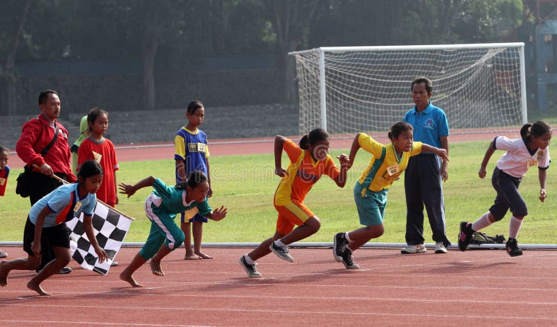 50 meter run editorial stock image. Image of meter, following - 67723164