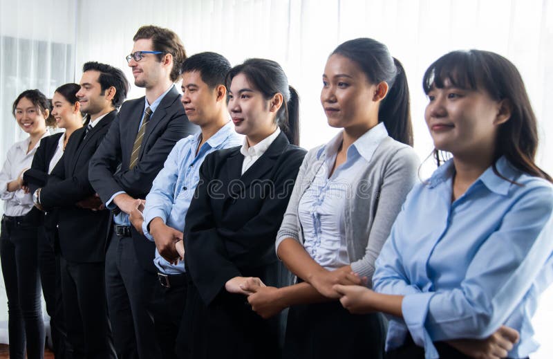 . meticuloso foto de archivo. Imagen de sonrisa, elegante - 316286916