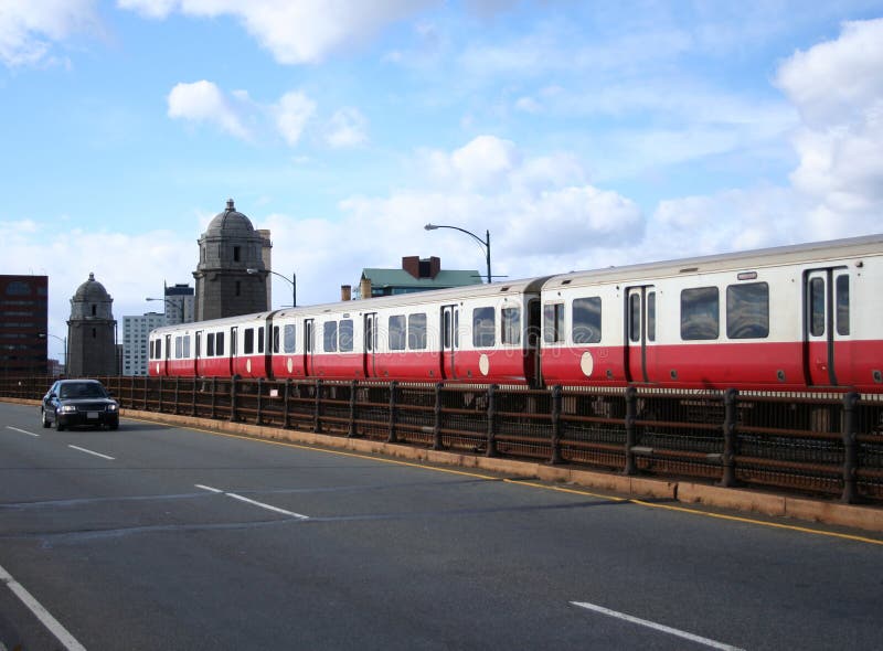 Metro de Boston foto de archivo. Imagen de carro, puente - 1895594