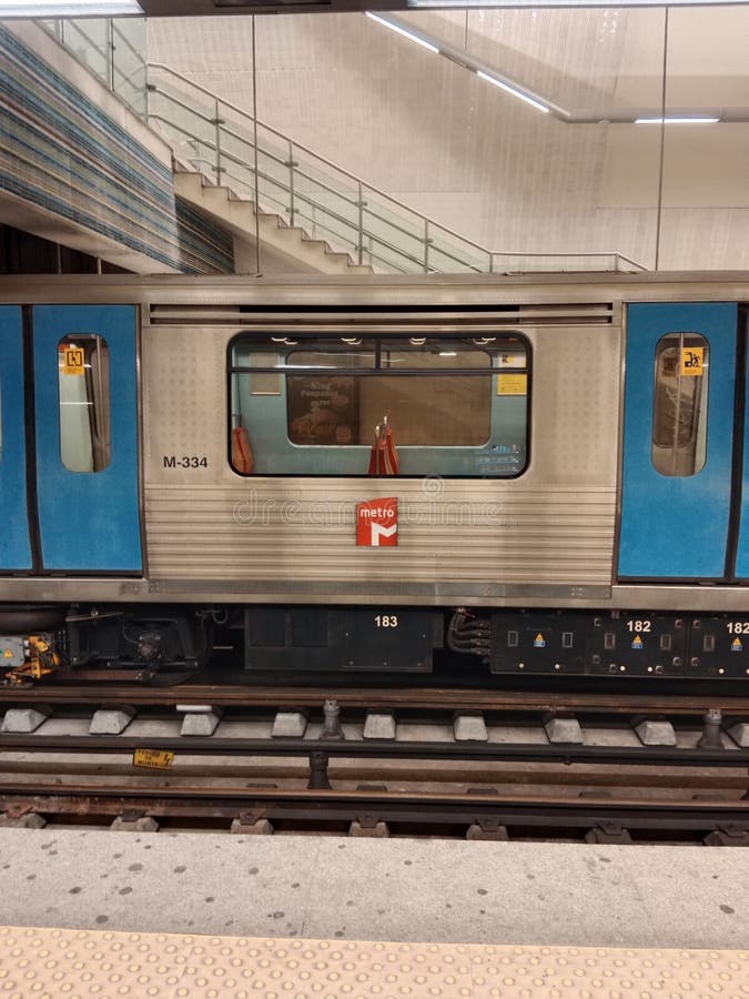 Metro do Lisboa editorial stock image. Image of lisb - 275352909