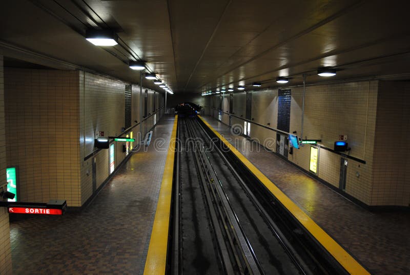 Metro montreal editorial stock image. Image of montreal - 92377209