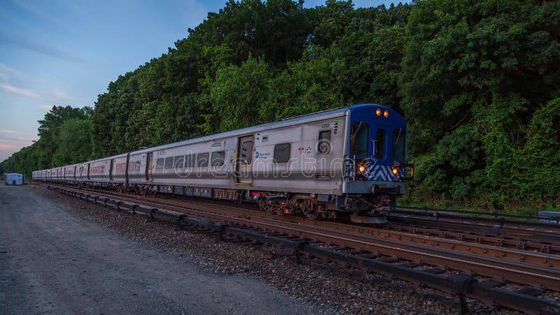 Train Running at New York, USA Editorial Stock Image - Image of sunset ...