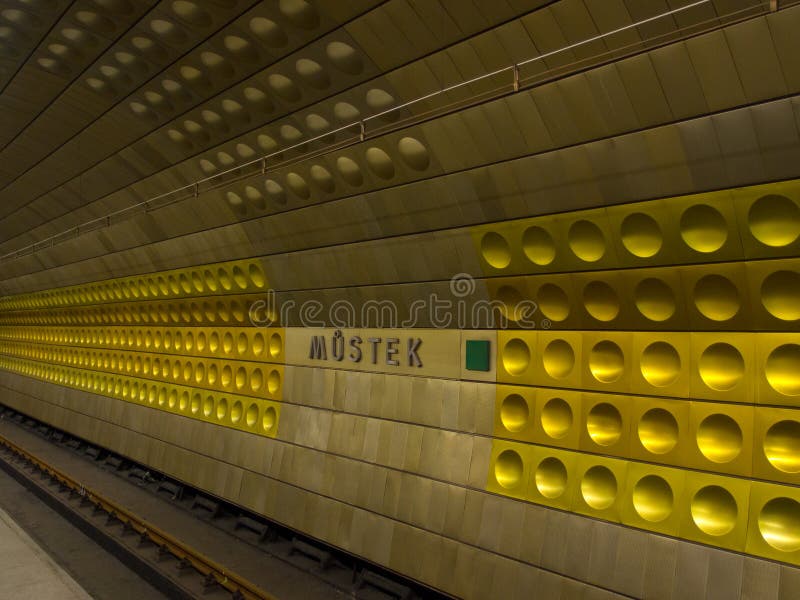 Metro post in Praag stock foto. Image of einde, muur - 27781278