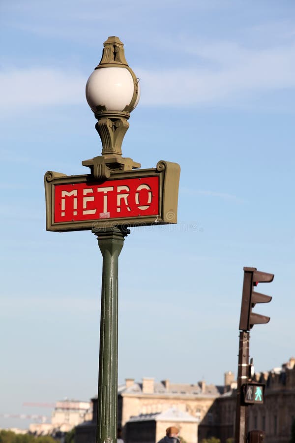 Metro sign editorial photo. Image of outdoors, pillar - 19943911