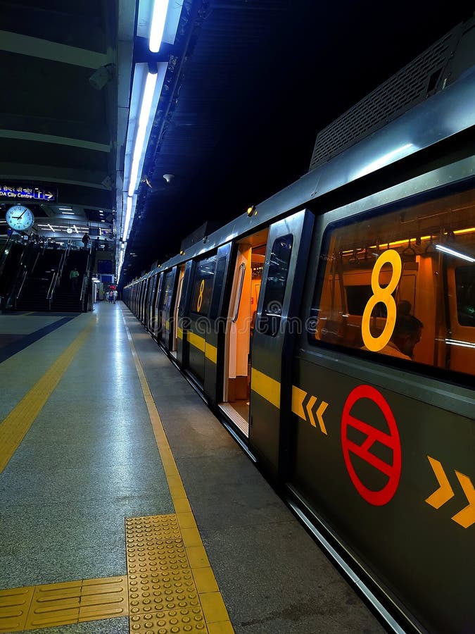 Metro ???? stock image. Image of view, delhi, metroline - 285939419