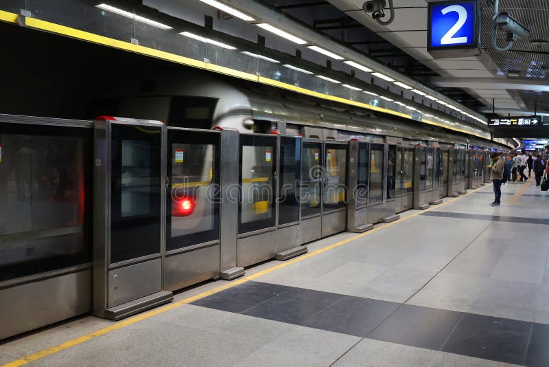 Metro Subway Underground Platform in New Delhi. Editorial Photo - Image ...