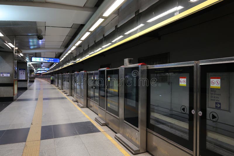 Metro Subway Underground Platform in New Delhi. Editorial Stock Image ...