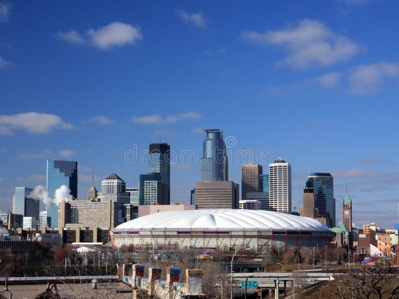 Metrodome in Minneapolis stock photo. Image of building - 12083164