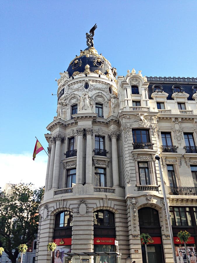 Metropolis editorial stock image. Image of architecture - 67764519