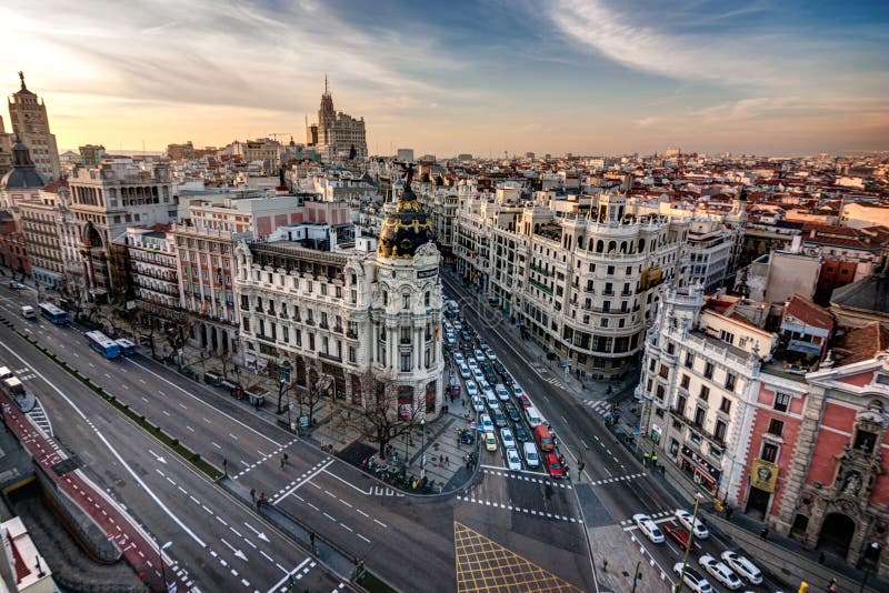 Metropolis Building with a Nice Sunset in Madrid Editorial Image ...