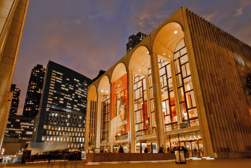 Metropolitan Opera House En Manhattan, Nueva York, EE. UU. Fotografía ...