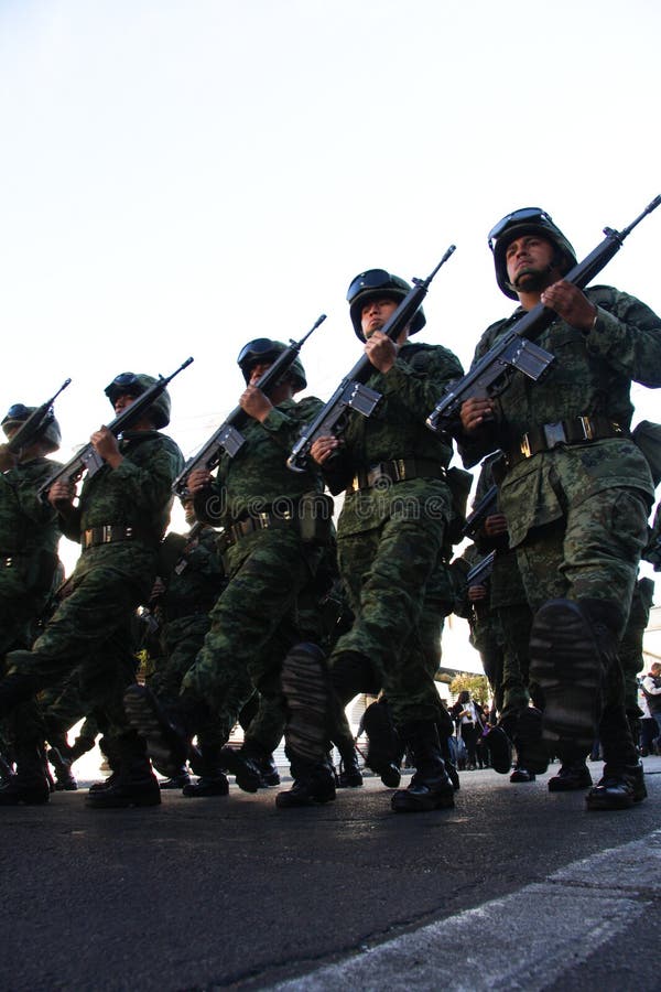 Mexican Army Soldiers during a Tour Editorial Photography - Image of ...