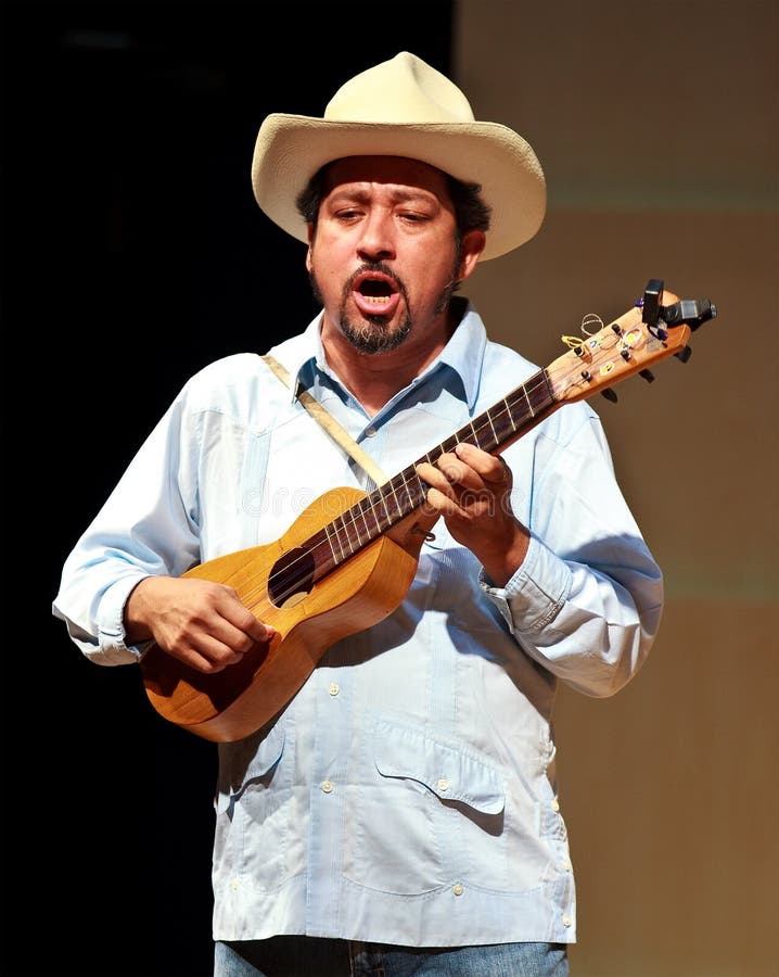 Mexican artist editorial stock image. Image of arts, mexican - 16422679