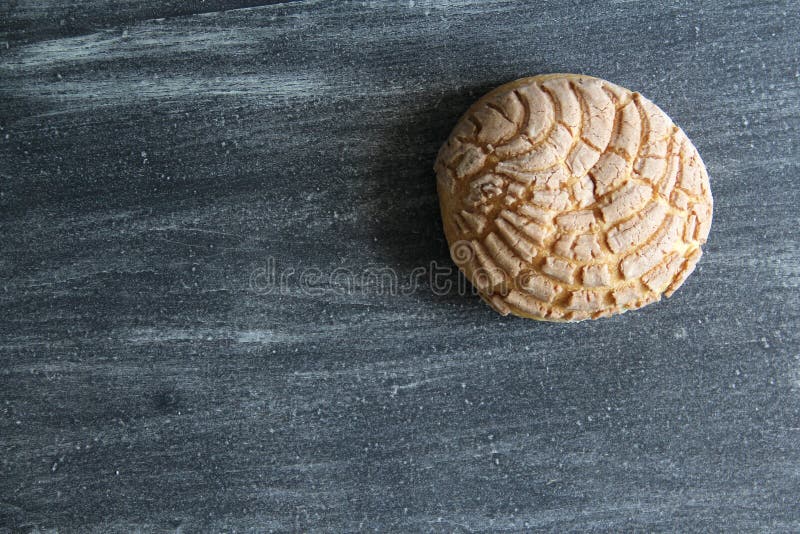 Mexican Sweet Bread, Vanilla Shell, Chocolate Shell Stock Image - Image ...