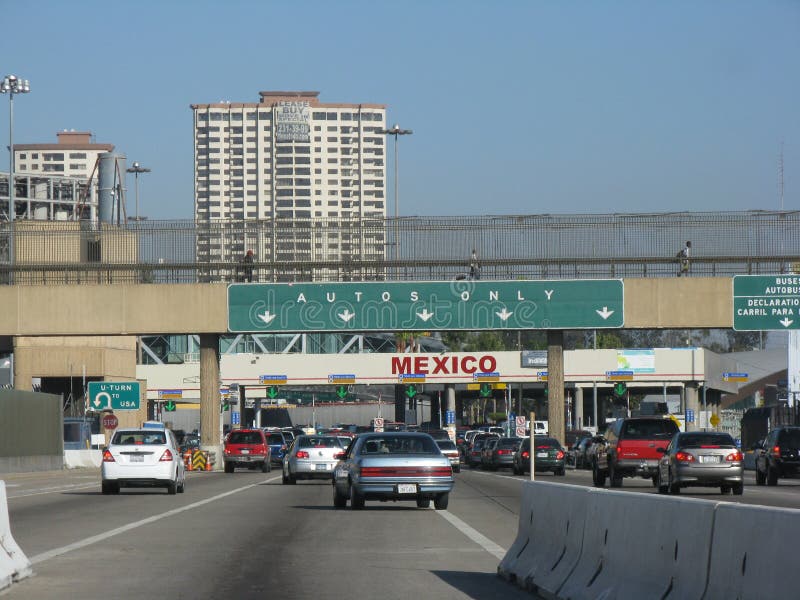 Mexico border editorial stock photo. Image of building - 31053158
