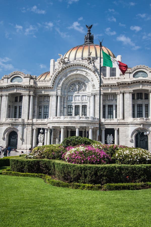Mexico City, main Plaza stock image. Image of cristobal - 31114045