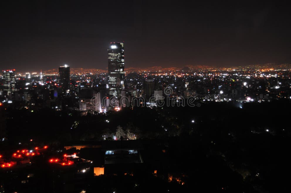 Mexico City at night stock photo. Image of panorama, distrito - 20150014