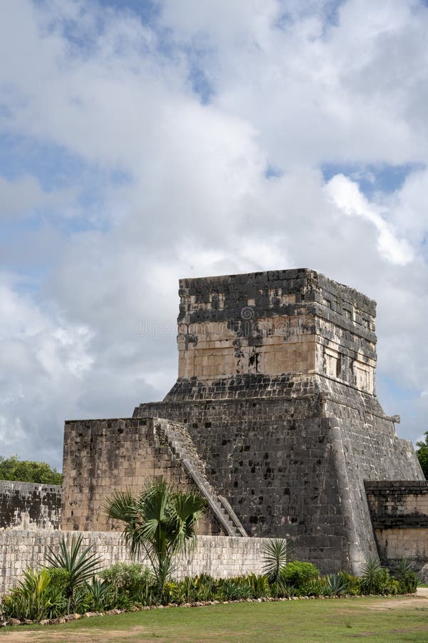 Mexico - Yucantan Peninsula - Chichen Itza - Temple of the Jaguars ...